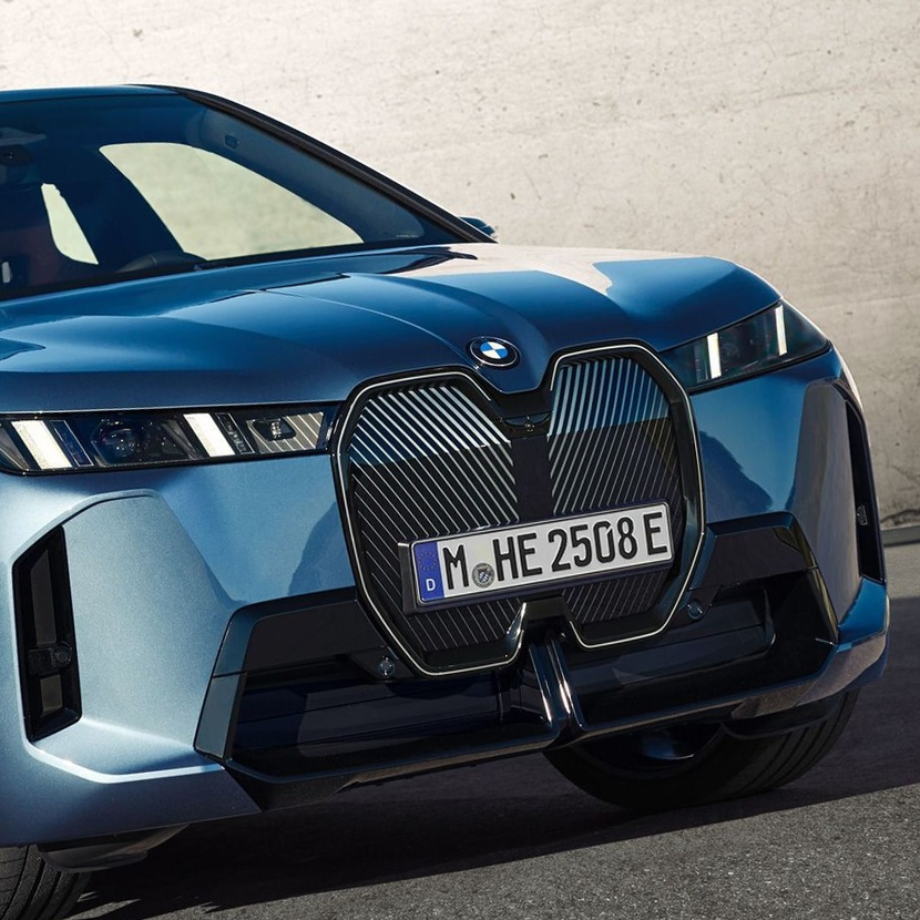 BMW新型「iX」発表！Mスポーツ・パッケージ初設定 | カーナリズム